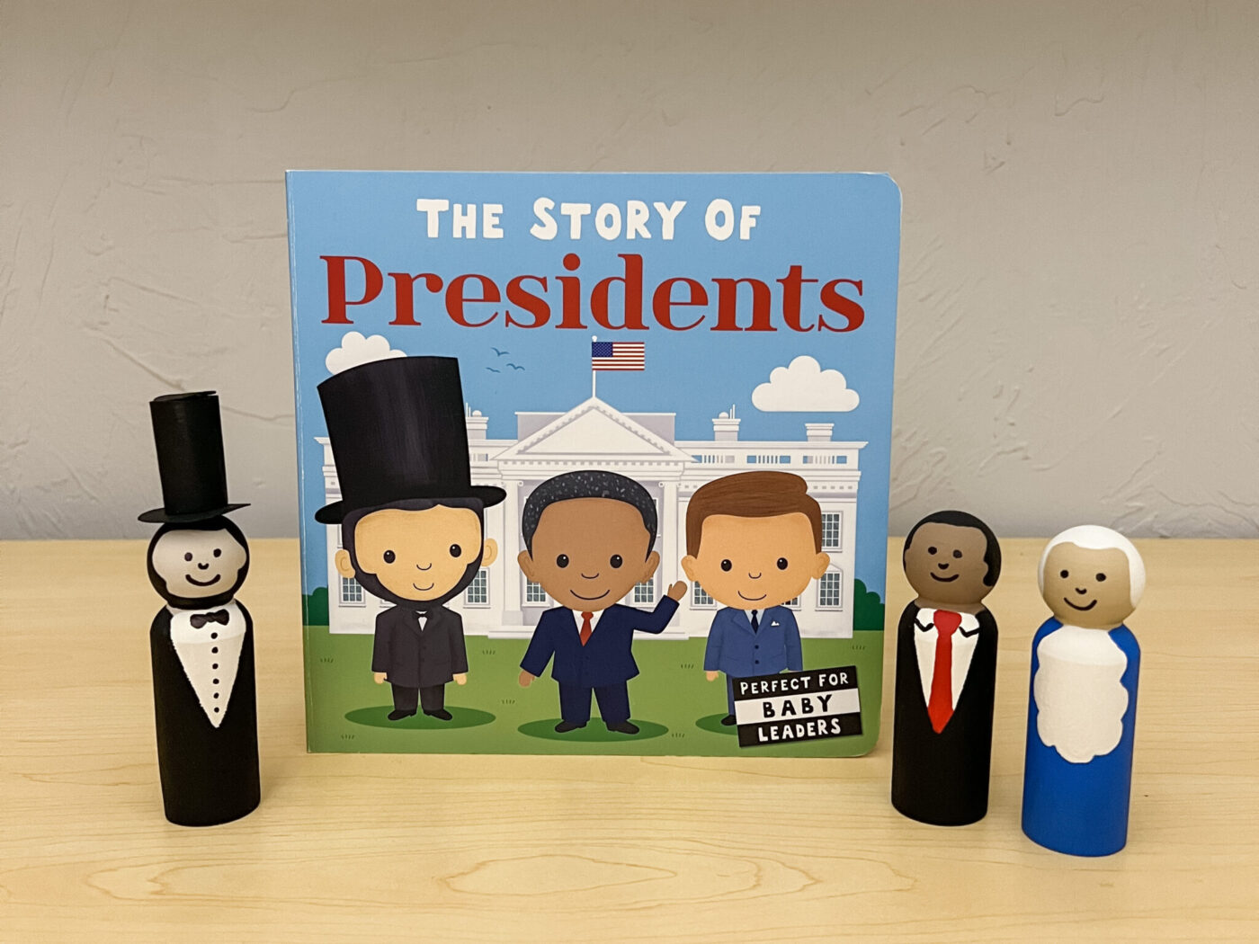 8 Steps to a Peg Doll with The Story of Presidents - Silver Dolphin Books